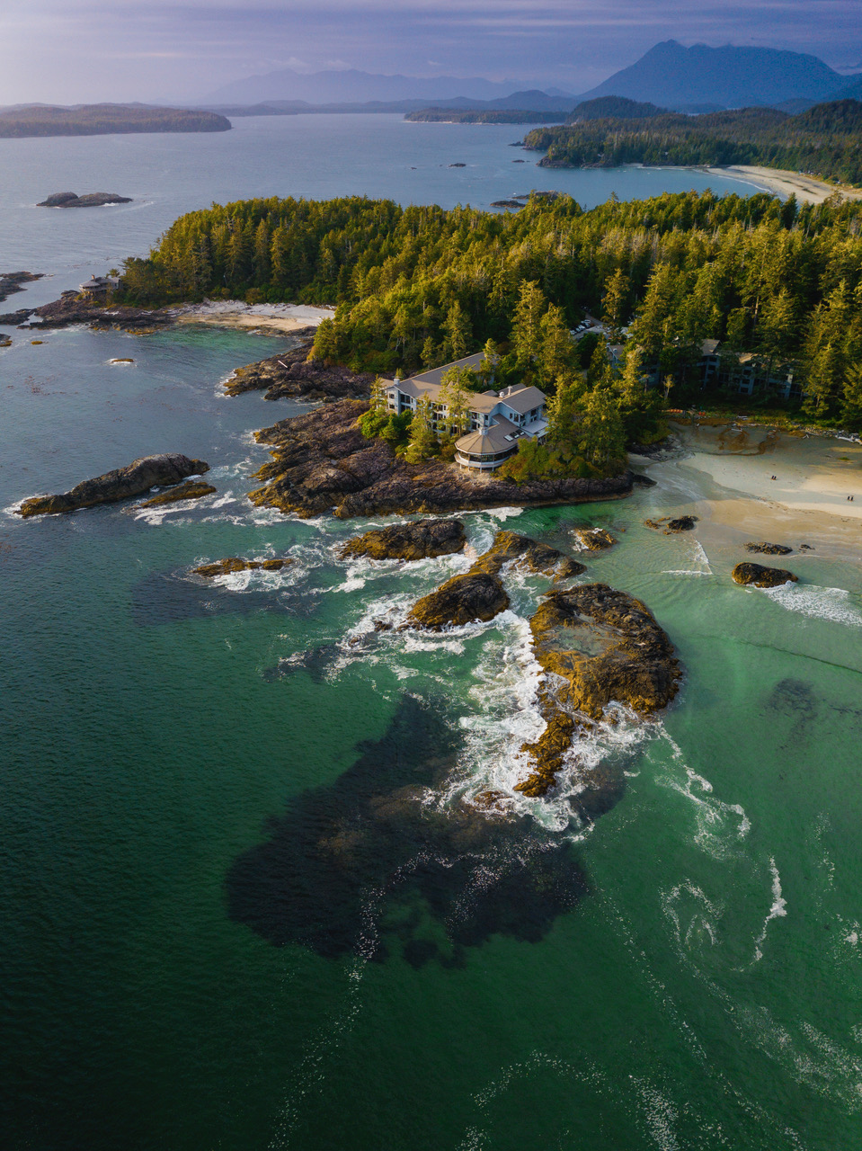 Wickaninnish Inn honoured with two Michelin Keys - styledrama